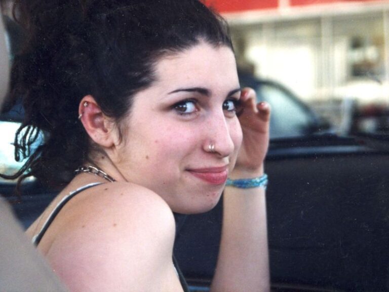 What Happened With Amy Winehouse In Last Days?